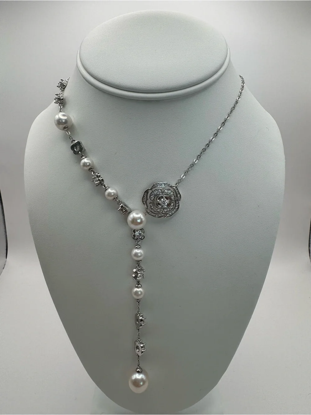 Venus and Vulcan | Jewelry | The Antoinette Camilla Lariat Pearl ...